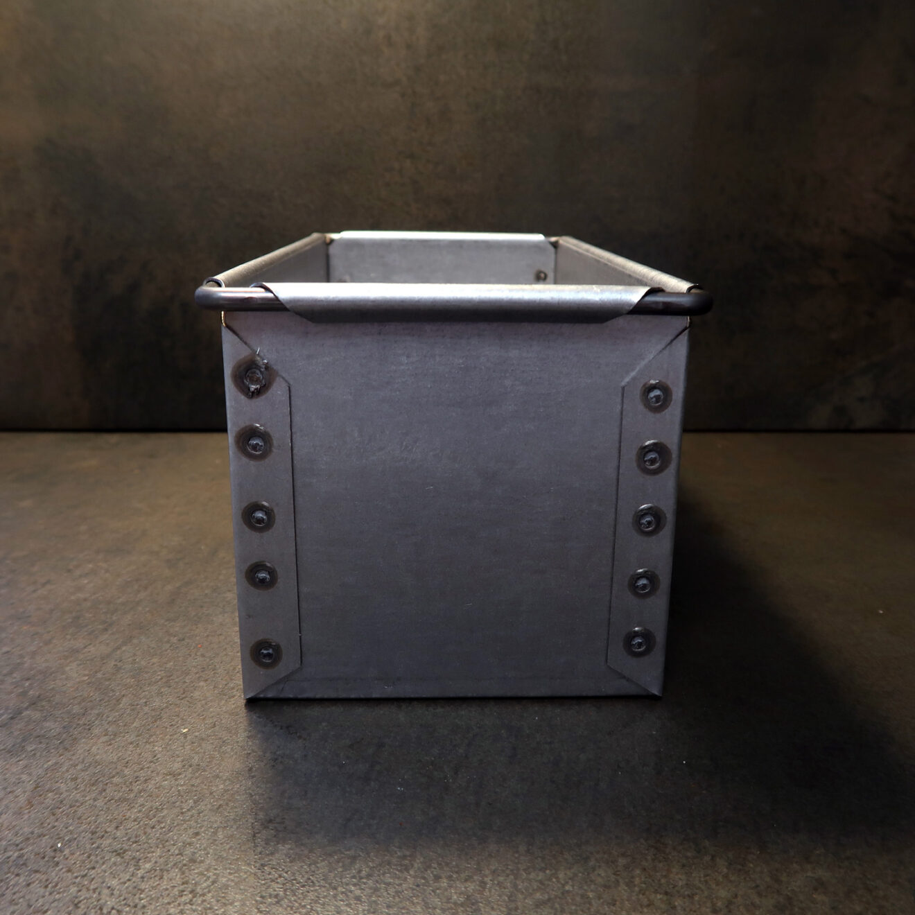 Steel Bread Tin 2lb Steel Bread And Loaf Tins
