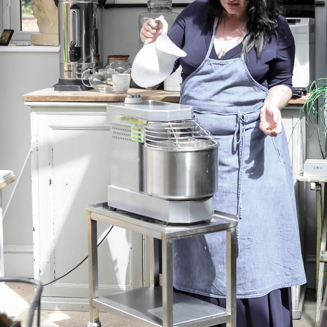 Dough Mixer - Sunmix Small Line - DeliverDeli